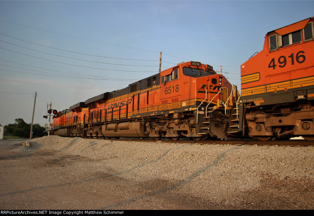 BNSF 6518